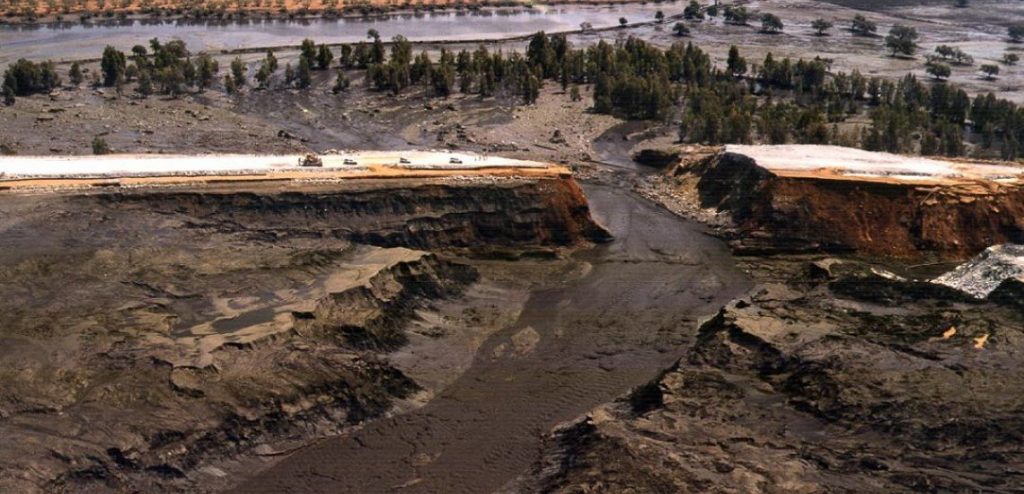 The Aznacóllar tailings dam failure, 1998 – Fondazione Stava 1985 Onlus